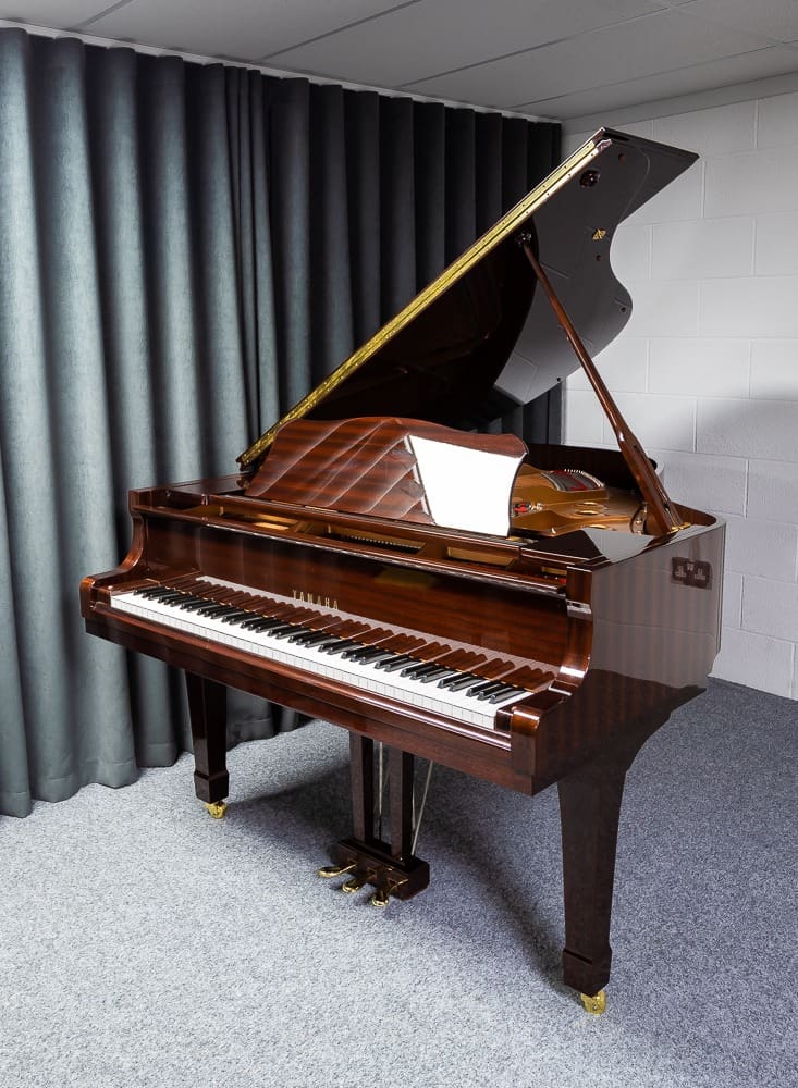 Yamaha C3 Grand in Polished Mahogany, late 1980's - Richard Lawson Pianos
